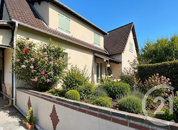 Maison 8 pièces à vendre - Le Coudray-Saint-Germer