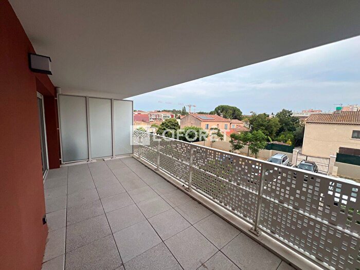 Bellevue-L'Olivier-Gardian, Istres : Appartement 2 pièces à louer