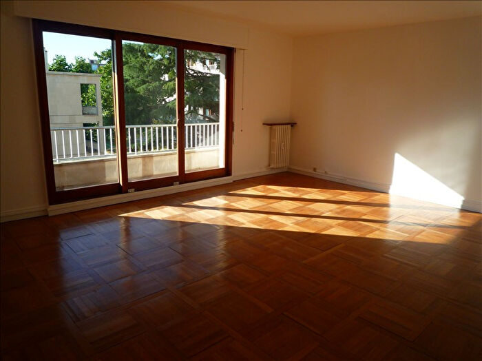 Appartement à louer - Saint-Germain-en-Laye, Bergette, Debussy - 3 pièces - 2 chambres