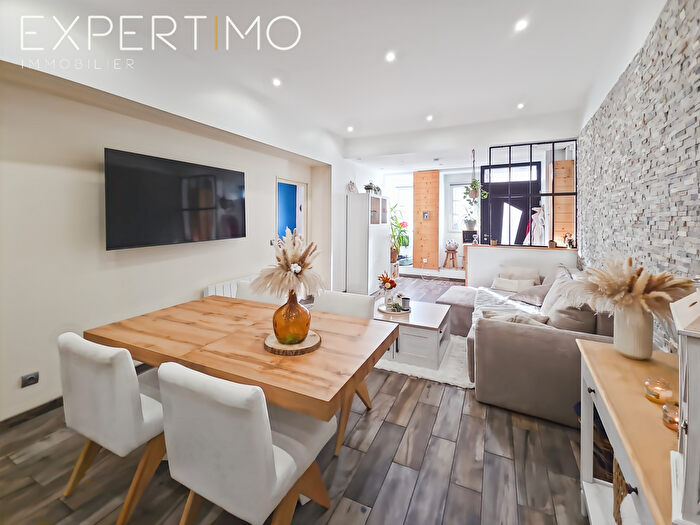 Appartement à vendre - Eu - 3 pièces - 2 chambres