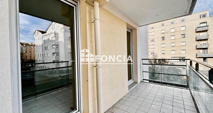 Appartement à vendre - Lyon e , Vaise, Rochecardon - 5 pièces - 4 chambres