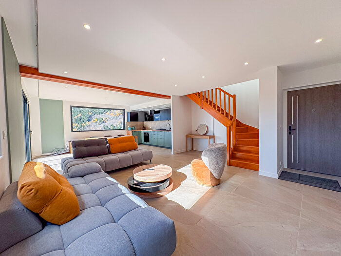 Maison 8 pièces à vendre - Saint-François-Longchamp