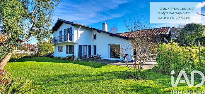 Maison à vendre - Saint-Jean-de-Luz, Chibaou Berria, Acotz, Beraun - 5 pièces - 4 chambres