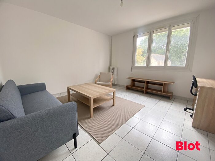 Appartement 4 pièces à louer - Quartiers Ouest, Moulin du Comte