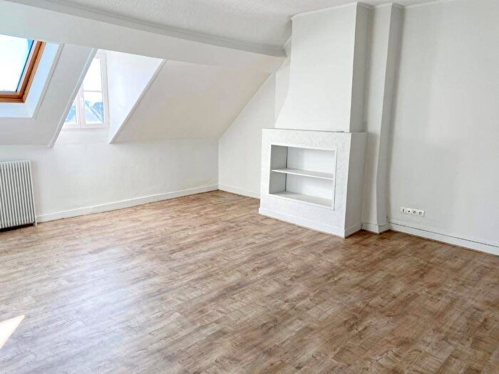 Appartement à louer - Centre-Hôtel de Ville, Limoges - 3 pièces - 2 chambres