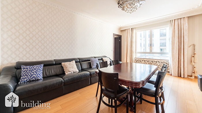 Appartement 6 pièces à Paris 16ème, Dauphine, à vendre