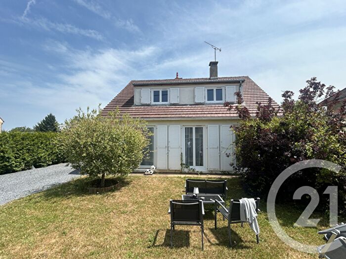 Maison 5 pièces à Pont-Sainte-Maxence, Sarron, à vendre