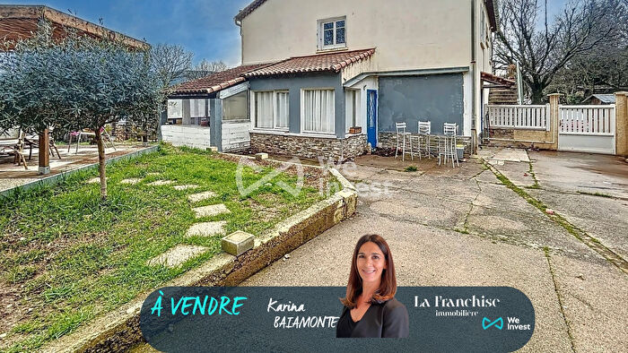 Maison à vendre - Vailhauquès - 4 pièces - 2 chambres