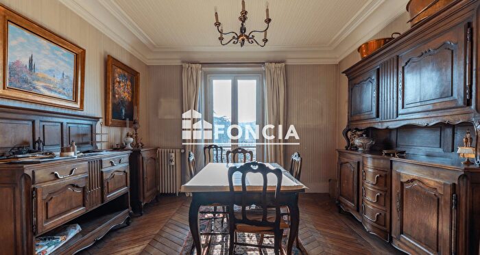 Appartement à vendre - Nanterre, Vieux Pont - 6 pièces - 5 chambres