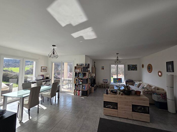 Maison à louer - Vienne - 4 pièces - 3 chambres