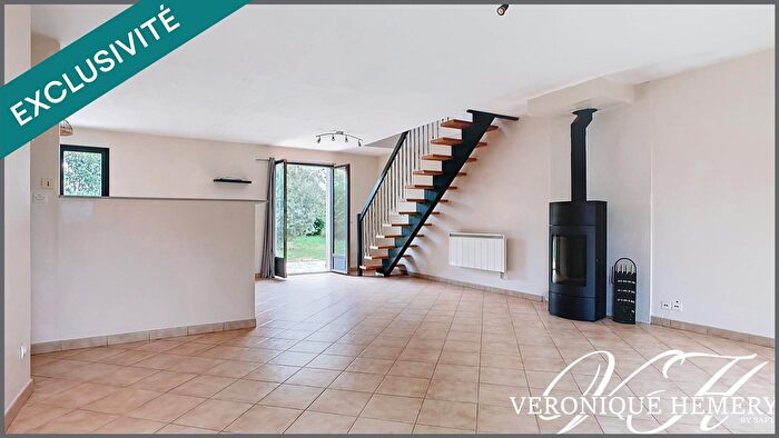 Maison à vendre - Yvré-le-Pôlin - 5 pièces - 4 chambres