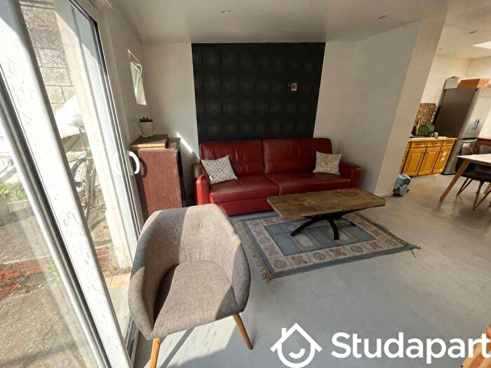 Appartement 1 pièce à louer à Ennequin, Loos