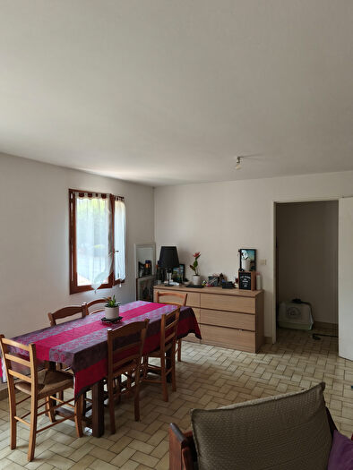 Maison 4 pièces à Saint-Géréon, à louer