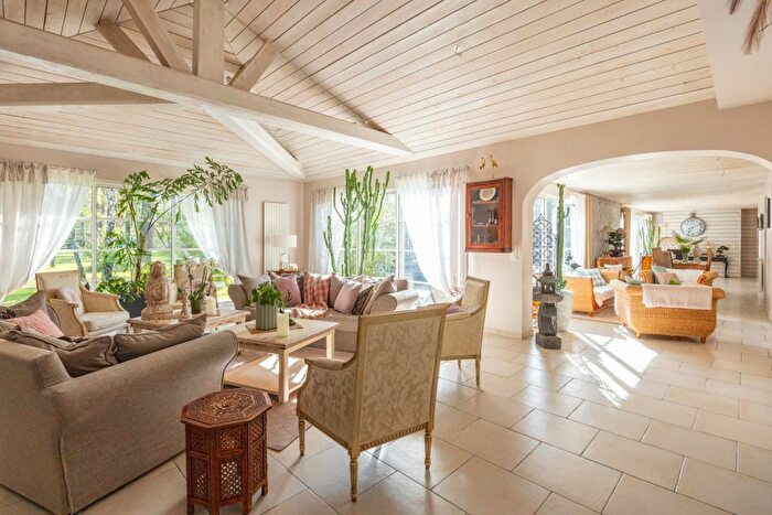 Maison à vendre - Basse-Goulaine - 8 pièces - 5 chambres