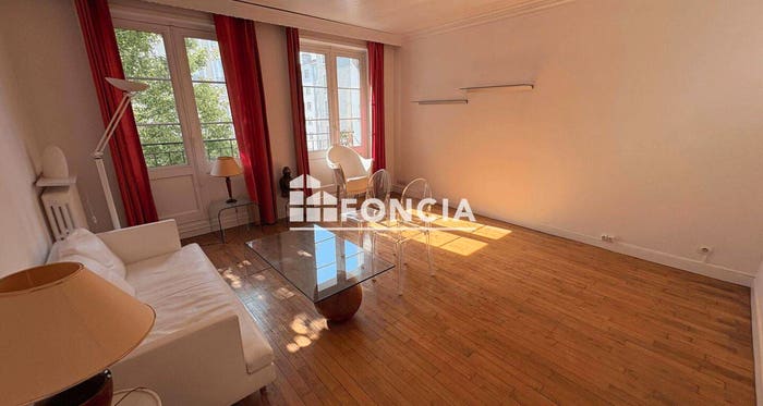 Centre, Brest : Appartement 2 pièces à louer