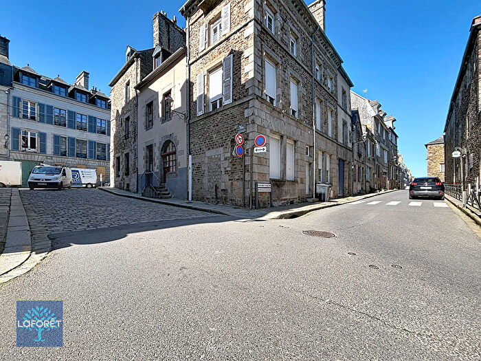 Maison à vendre - Fougères, Centre-ville, Urbanistes - 10 pièces - 7 chambres