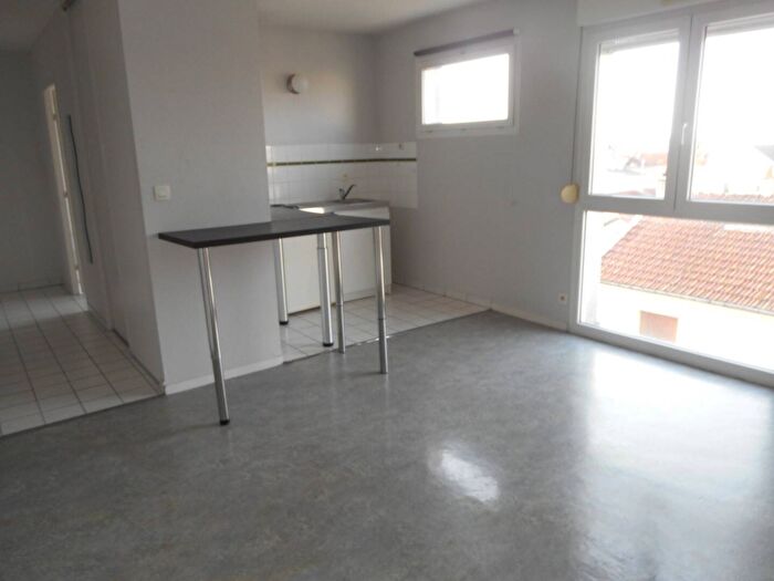 Appartement 1 pièce à louer à Cernay Jamin-Jean Jaurès-Epinettes, Reims