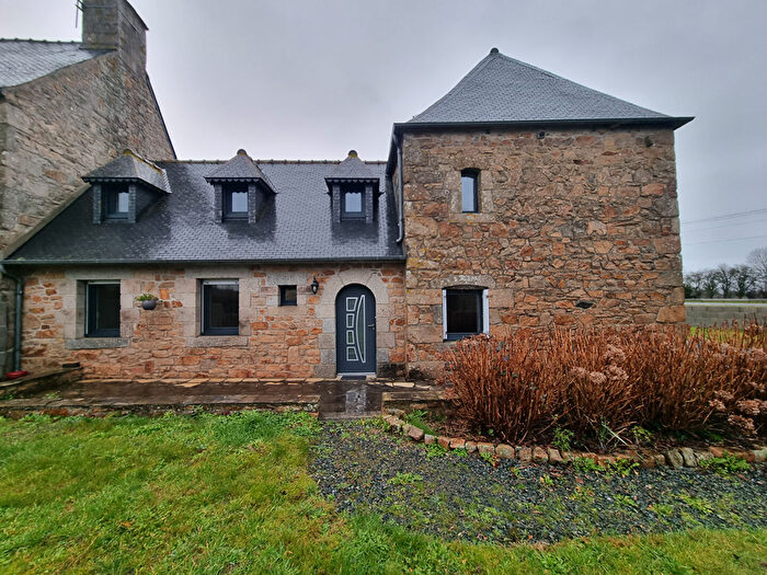 Maison à louer - Pluzunet - 4 pièces - 2 chambres