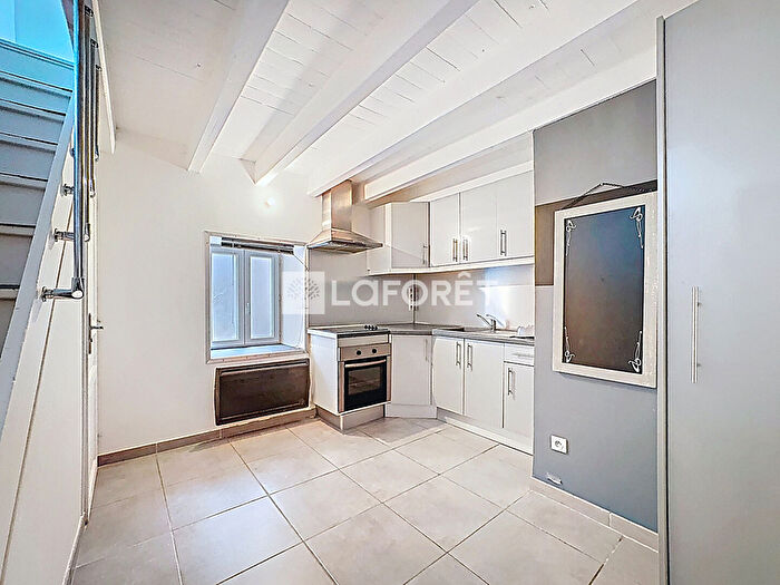 Appartement à louer - Saint-Amour - 3 pièces - 1 chambre