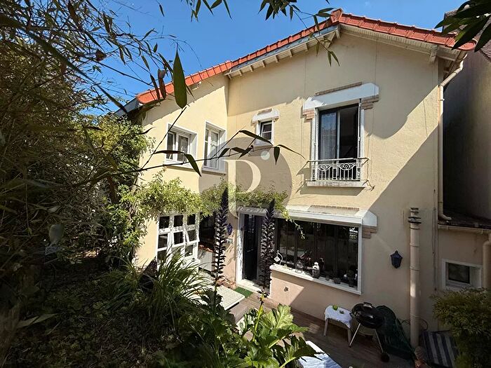 Maison à vendre - Le Plessis-Robinson, Coteau - 5 pièces - 3 chambres