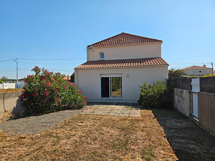 Les Sorinières : Maison 5 pièces à vendre