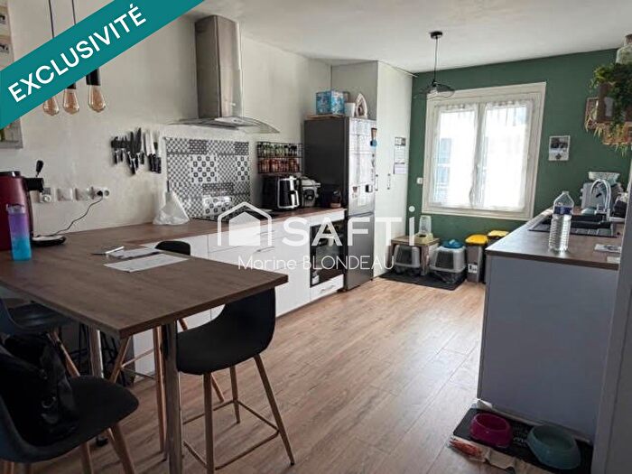 Maison à vendre - Diors - 4 pièces - 3 chambres