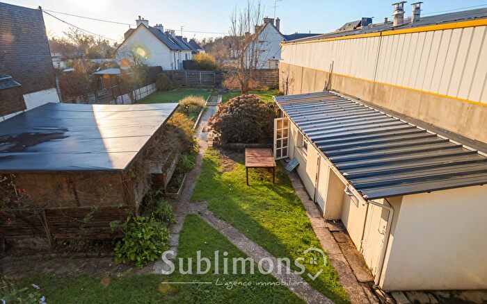 Maison à vendre - Vannes, Ouest - 4 pièces - 3 chambres