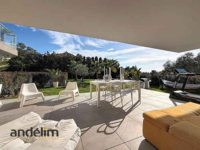 Appartement à vendre - Saint-Raphaël, Valescure, Vaulongue - 3 pièces - 2 chambres