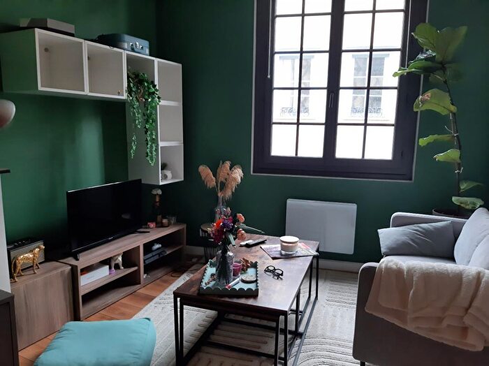 Appartement à louer - Limoges, Centre-ville, Hôtel de Ville, Emailleurs - 2 pièces - 1 chambre