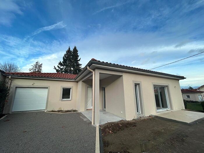 Maison à louer - Montbrison, Moingt - 4 pièces - 3 chambres