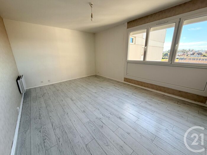 Appartement à louer - Saint-Jean-de-Braye, Centre-ville - 2 pièces - 1 chambre