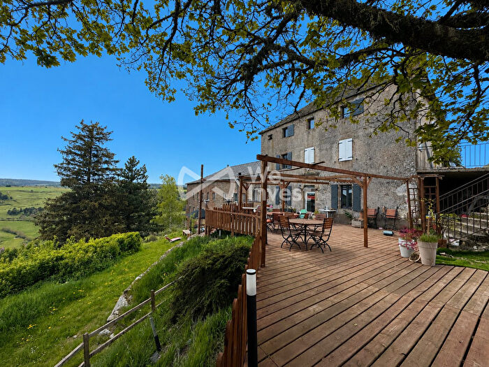 Maison 14 pièces à vendre à Châteauneuf-de-Randon
