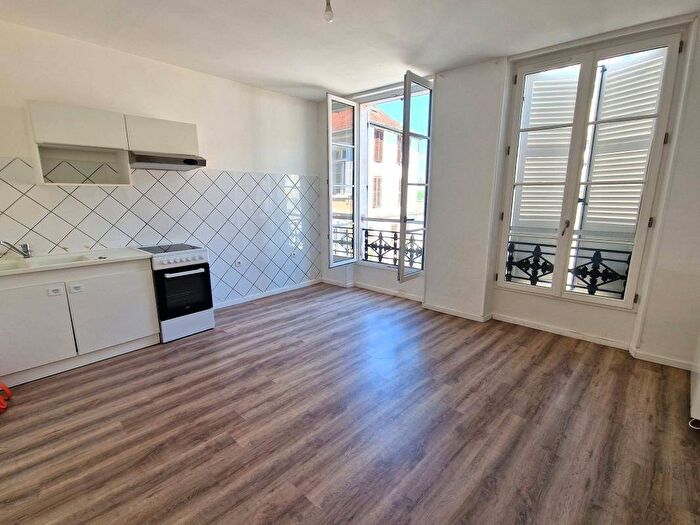 Appartement 2 pièces à louer à Palais de Justice-Saint Eusebe-Pont, Auxerre
