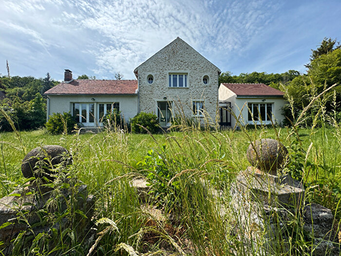 Maison 9 pièces à vendre - Les Mesnuls