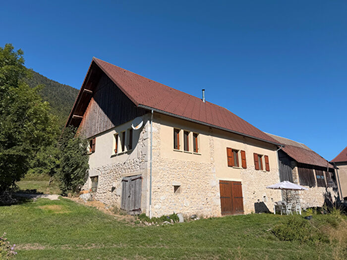 Maison 4 pièces à vendre - Saint-Pierre-d'Entremont, Saint-Pierre-d'Entremont Isère