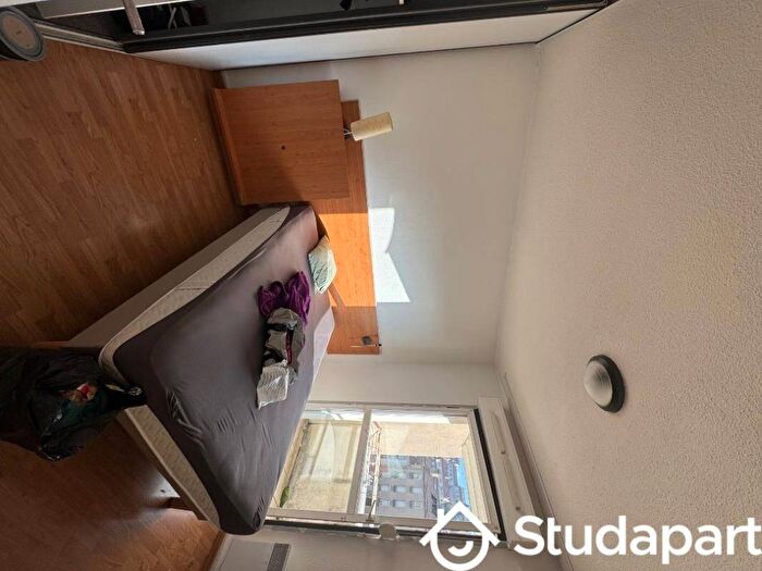 Appartement à louer - Bizillon-Centre Deux, Saint-Étienne - 1 pièce