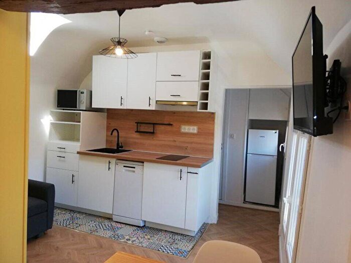 Appartement à louer - Centre Ville, Corbeil-Essonnes - 2 pièces - 1 chambre