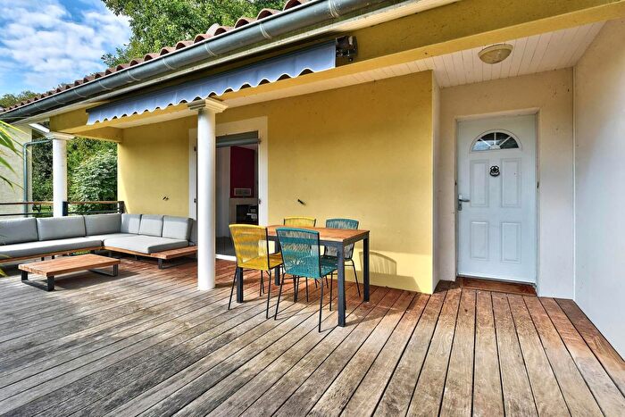 Maison à vendre - Charvieu-Chavagneux - 6 pièces - 4 chambres