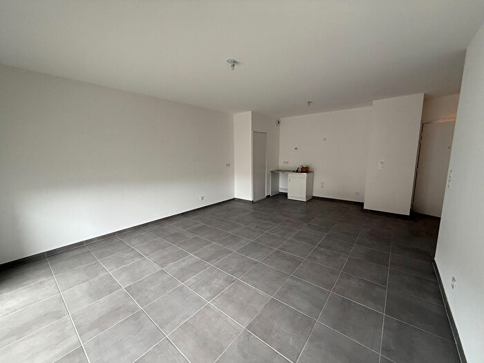 Appartement à louer - Thonon-les-Bains, Est - 3 pièces - 2 chambres