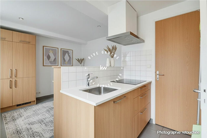 Appartement 2 pièces à Paris 18ème, La Chapelle, Marx Dormoy, à vendre