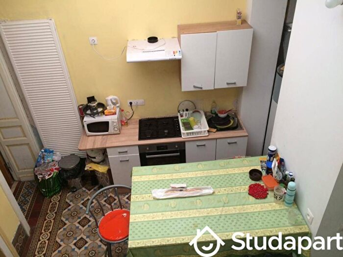 Appartement à louer - Epeule-Trichon, Roubaix - 1 pièce - 1 chambre