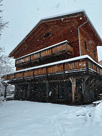 Maison à vendre - Allos - 8 pièces - 5 chambres