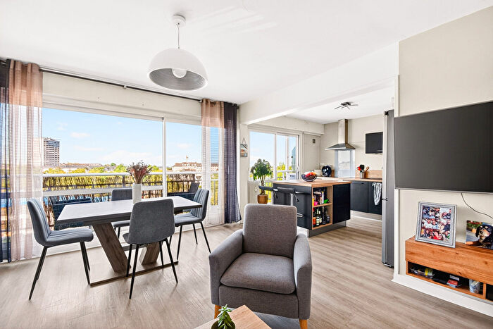 Saint-Brieuc, Ville Bougault, Beauvallon : Appartement 2 pièces à vendre
