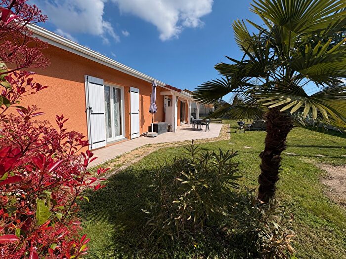 Maison à vendre - Beaurepaire - 4 pièces - 3 chambres