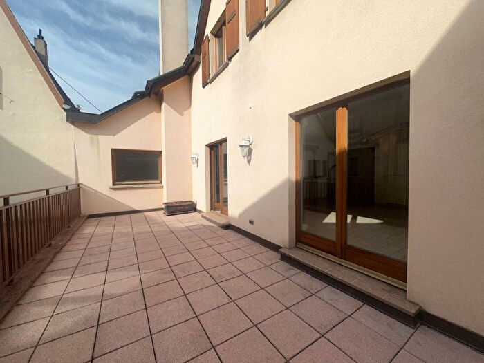 Appartement à louer - Rodern - 6 pièces - 4 chambres