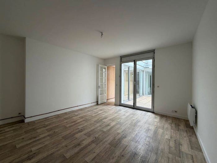 Appartement 3 pièces à Centre Ville, La Rochelle, à louer
