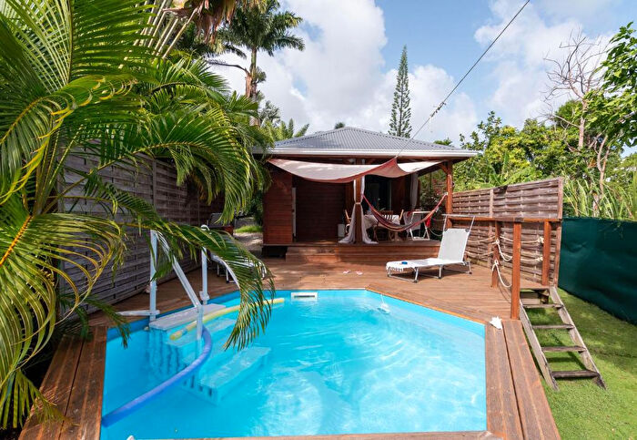 Maison à vendre - Saint-François - 2 pièces - 2 chambres