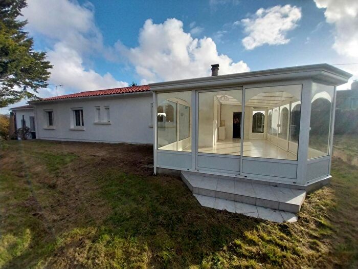 Maison à vendre - La Garnache - 5 pièces - 4 chambres