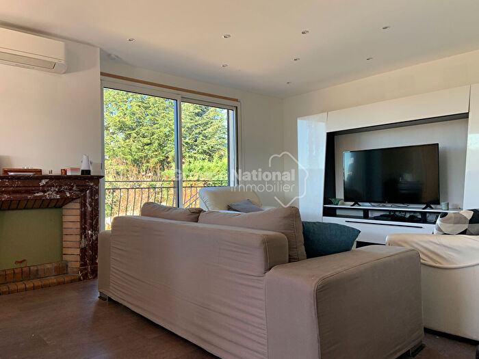 Maison à vendre - Charly - 7 pièces - 6 chambres