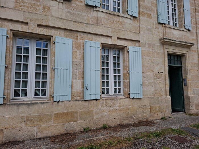 Appartement à louer - Cubzac-les-Ponts - 3 pièces - 2 chambres